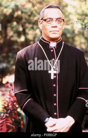 RAUL JULIA, ROMERO, 1989 Stock Photo - Alamy