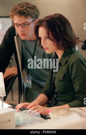 Ryan Phillippe & Rachael Leigh Cook Film: Antitrust (2001) Characters ...