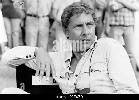 The River Year 1984 Director Mark Rydell Scott Glenn Stock Photo - Alamy