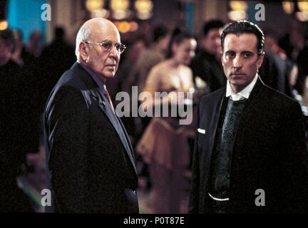 CARL REINER, ANDY GARCIA, OCEAN'S ELEVEN, 2001 Stock Photo - Alamy