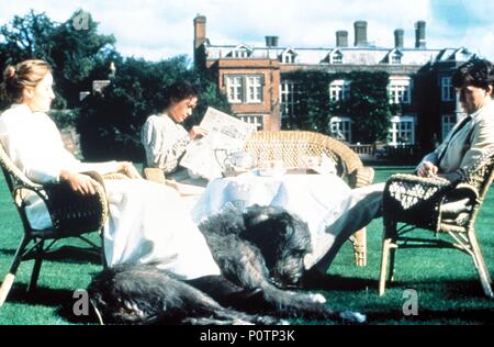 MRS DALLOWAY (1997) LENA HEADEY, NATASCHA MCELHONE MRSD 032 Stock Photo ...