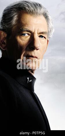 Year: 2003. Stars: IAN MCKELLEN Stock Photo - Alamy