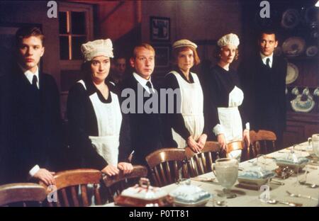 GOSFORD PARK, Clive Owen, 2001 Stock Photo - Alamy
