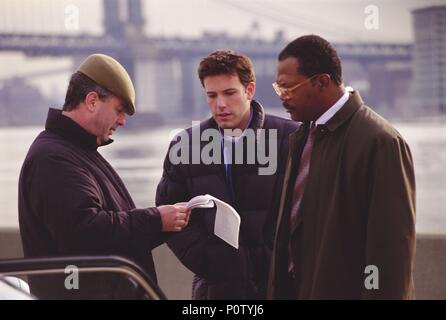 ROGER MICHELL, BEN AFFLECK, SAMUEL L. JACKSON, CHANGING LANES, 2002 ...