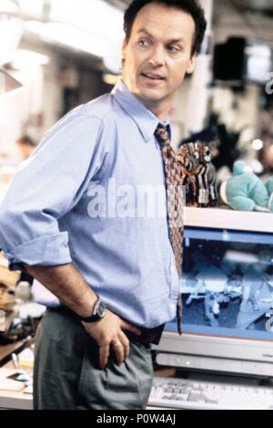THE PAPER 1994 Universal Pictures film with from left: Michael Keaton ...