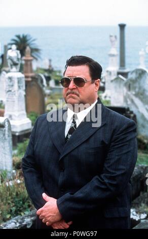 JOHN GOODMAN, DIRTY DEEDS, 2002 Stock Photo - Alamy