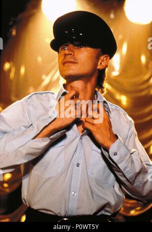 THE FULL MONTY 1997 Fox Searchlight film with Robert Carlyle as Gaz ...