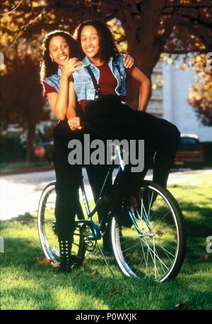 SISTER, SISTER, Tia and Tamera Mowry, 1994-99. ©Paramount Television ...