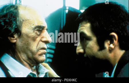 Original Film Title: NUEVE REINAS. English Title: NINE QUEENS. Film ...