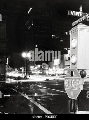 Hollywood Boulevard Year : 1936 USA Director : Robert Florey Francis X ...