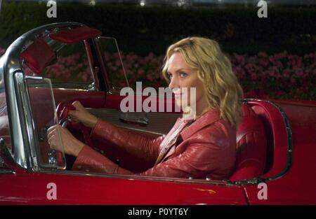 BE COOL -2005 UMA THURMAN Stock Photo - Alamy