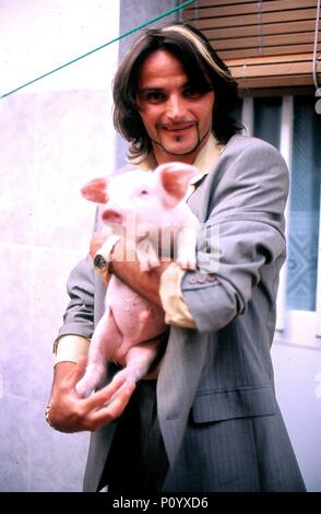 Original Film Title: 7 DIAS. English Title: 7 DIAS. Film Director ...