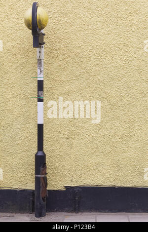 Pedestrian Zebra Crossing Lamp Post Sloane Square Stock Photo - Alamy