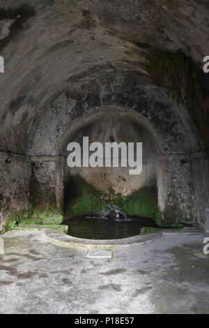 A grotto at Villa d'Este, Tivoli Stock Photo - Alamy