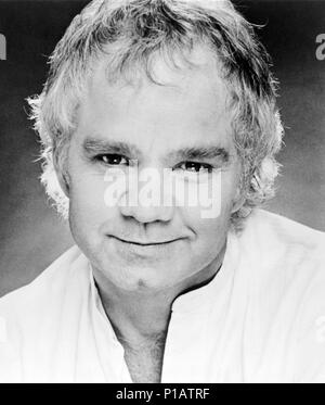 Stars: MICHAEL J. POLLARD Stock Photo - Alamy