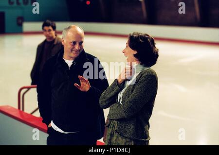 ICE PRINCESS (2005) TREVOR BLUMAS, HAYDEN PANETTIERE, KIM CATTRALL ICPR ...
