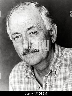 CHICKEN RUN, 2000, Benjamin Whitrow as Fowler Stock Photo - Alamy