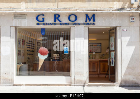 Grom Gelato and Ice Cream store, Strada Nova, Cannaregio, Venice ...