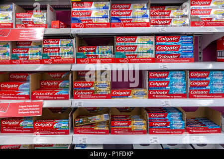 toothpaste, colgate toothpaste shop products product display pharmacy ...