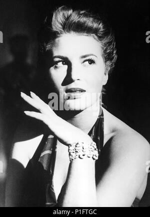 ANNA, Silvana Mangano, 1951 Stock Photo - Alamy