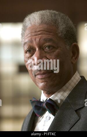 BATMAN BEGINS, Morgan Freeman, 2005, (c) Warner Brothers/courtesy ...
