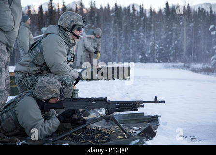 M240B Belt fed machine gun Stock Photo: 85020990 - Alamy