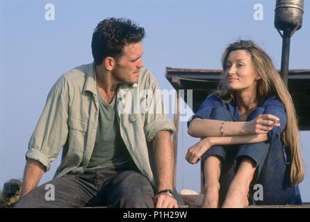 MATT DILLON, NATASCHA MCELHONE, CITY OF GHOSTS, 2002 Stock Photo - Alamy