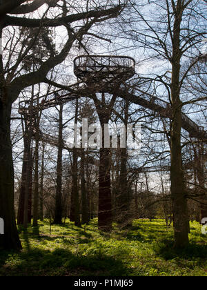 View of the tree-top walk of Kew Gardens, London Stock Photo - Alamy