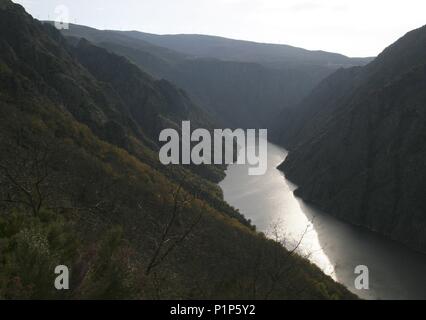 Canyon, Gargantas del Sil and Rio Sil river, near Castro Caldelas, Way ...
