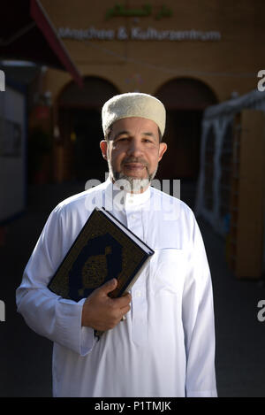 Berlin, Germany, Imam Taha Sabri heads the Dar Assalam Mosque Stock ...