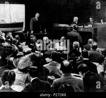 Sir Cosmo Duff-Gordon at Titanic inquiry Stock Photo - Alamy