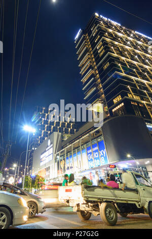 Junction City Mall, Yangon, Myanmar Stock Photo - Alamy