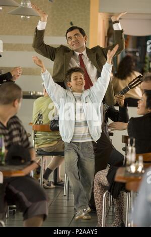 ROWAN ATKINSON, MAX BALDRY, MR. BEAN'S HOLIDAY, 2007 Stock Photo - Alamy