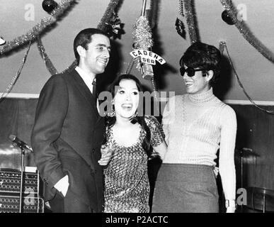 La cantante Massiel Stock Photo - Alamy