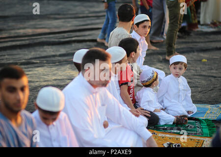 Gaza,Palestine. 15th June 2018 , Palestinians Muslims pray Eid on the ...