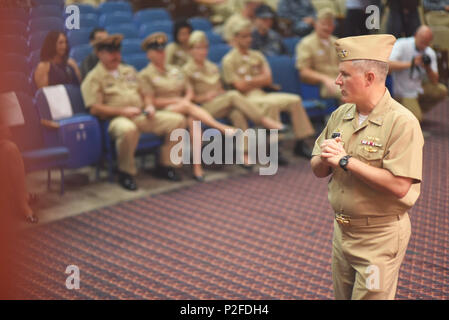 160916-N-KF478-923 CORPUS CHRISTI, Texas -- Capt. Steve Banta ...