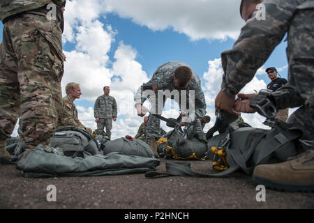 Joint Communication Support Element operators go through parachute ...