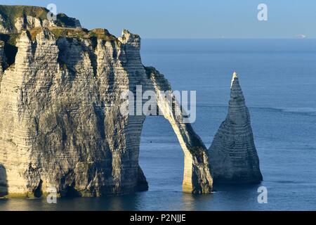 Sea cliff, rock needle and arch, wave cut notch at base of cliffs Stock ...
