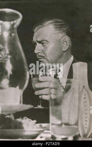 1959 Clark Gable dinner in Rome Stock Photo - Alamy