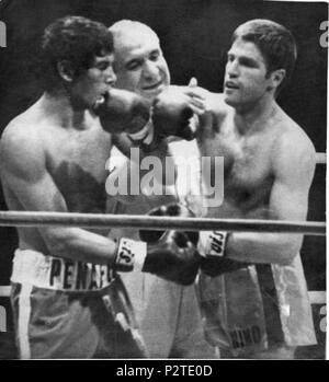 World Middleweight boxing champion Nino Benvenuti of Italy with his ...