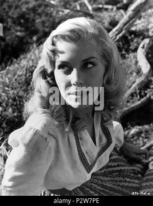 Stars: ROSSANA RORY. Credit: WARNER BROS/ Album Stock Photo - Alamy