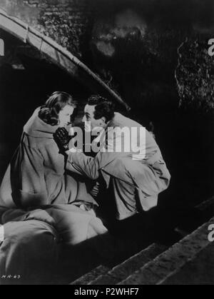 MAMBO, Silvana Mangano, Michael Rennie, Vittorio Gassman, 1954 Stock ...