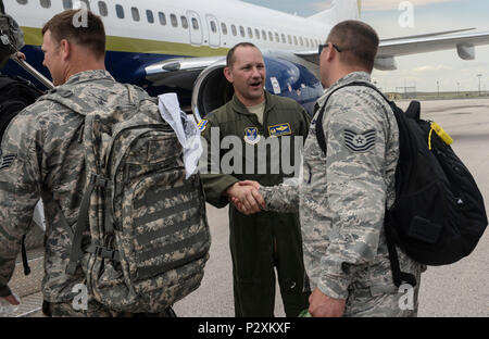 Col. Gentry Boswell, the commander of the 28th Bomb Wing (left), and ...