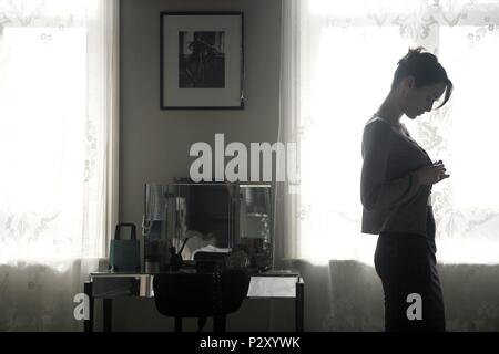 LENA HEADEY, THE BROKEN, 2008 Stock Photo - Alamy