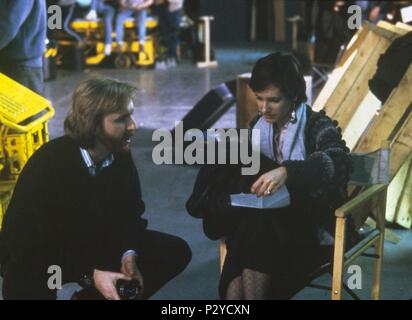 1986, Film Title: ALIENS, Director: JAMES CAMERON, Pictured: JAMES ...