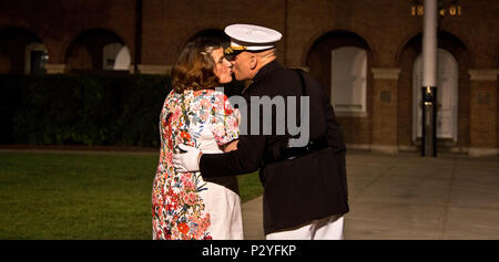 Debbie Paxton, wife of the Assistant Commandant of the Marine Corps ...