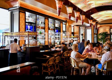Cheesecake factory restaurant store
