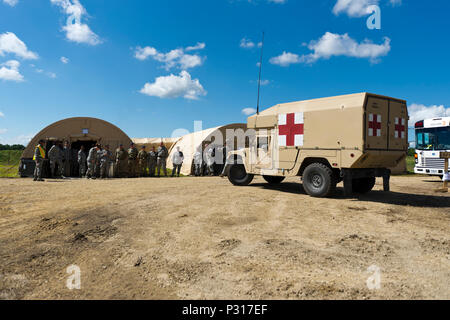 U.S. Airmen from the 94th Aeromedical Staging Squadron, Dobbins Air ...