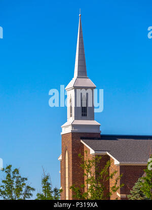 Church steeple in Utah Valley with blue skies Stock Photo - Alamy
