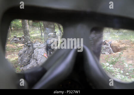 Soldiers assigned to the 327th Military Police Battalion, 300th ...